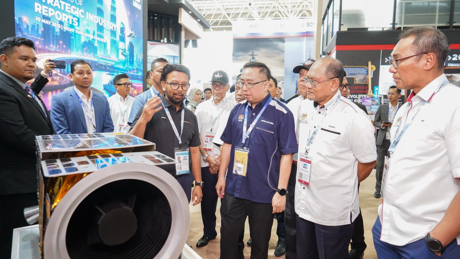 Uzma Berhad Secures Groundbreaking Remote Sensing Satellite Development ...